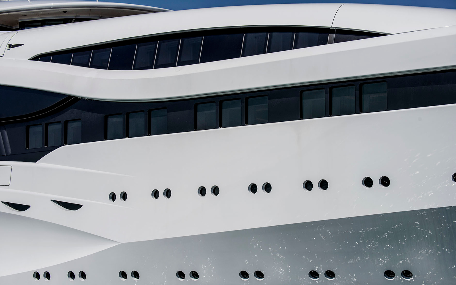 Al Lusail - H2 Yacht Design