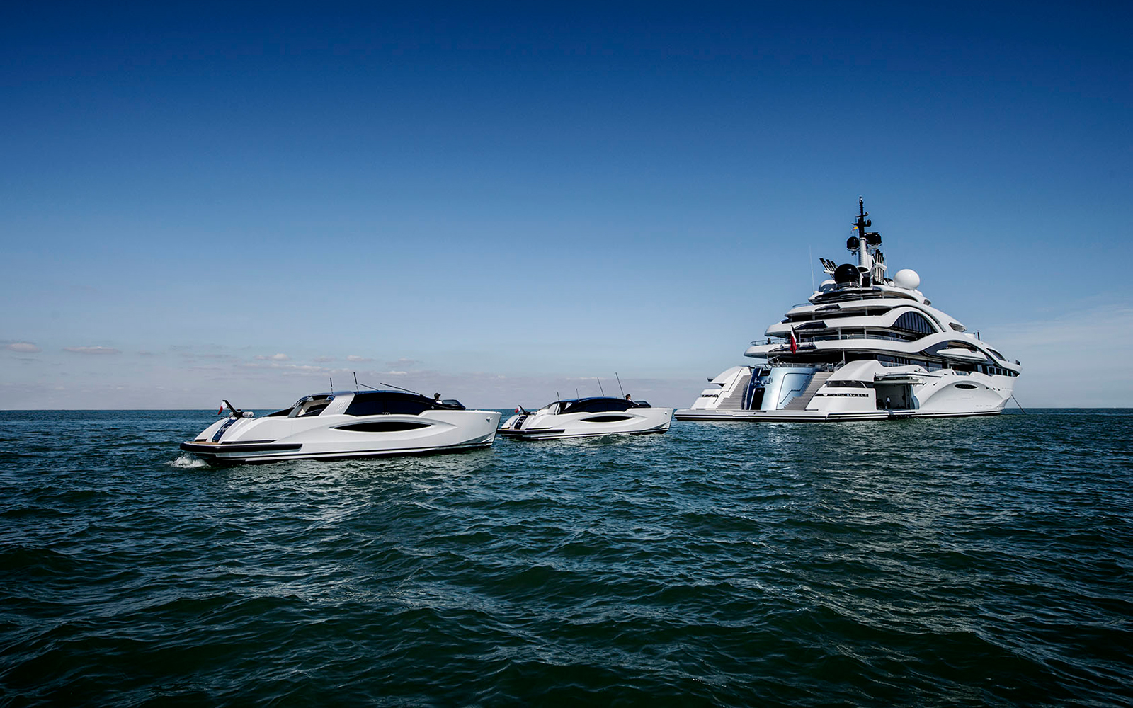 Al Lusail - H2 Yacht Design